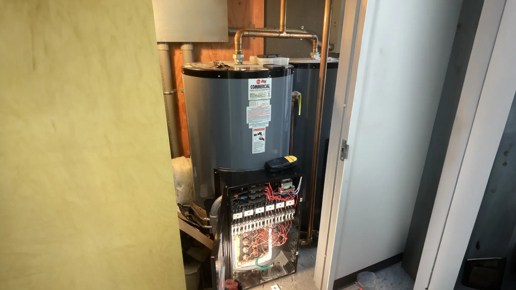 Expert Essency Water Heaters | M.D. Plumbing